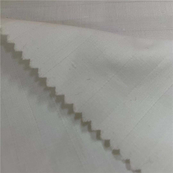 40SX40S 60 Cotton 40 Polyester Fabric 125gsm 150cm Water Resistant Fabric